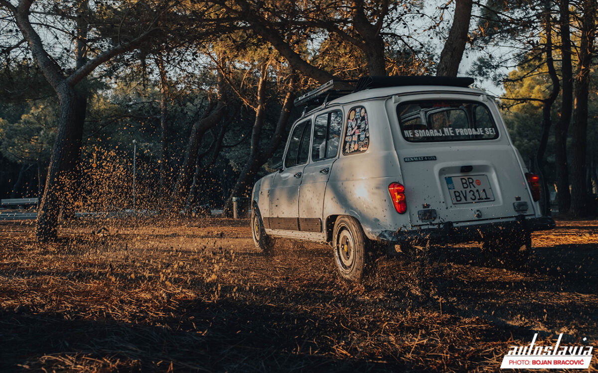 Divlja bela koza - Autoslavia